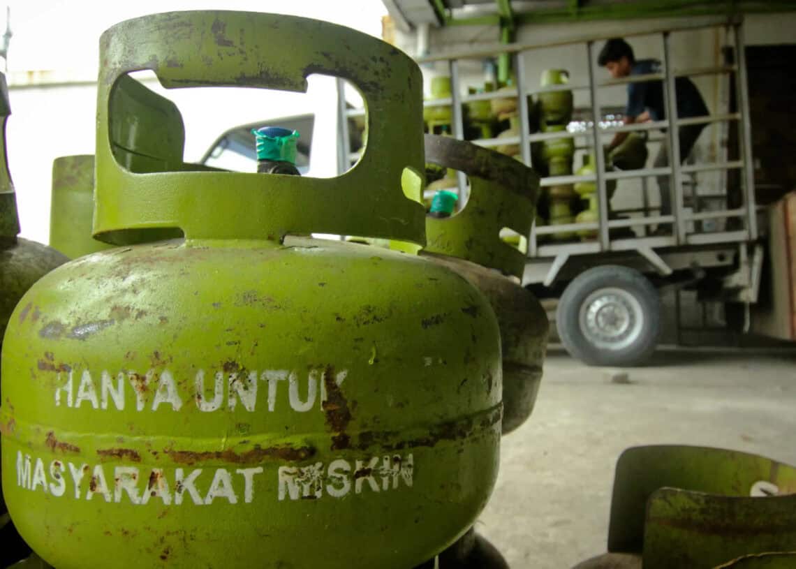 Foto Rencana Pembelian Gas Elpiji Subsidi Menggunakan KTP – Satelit News