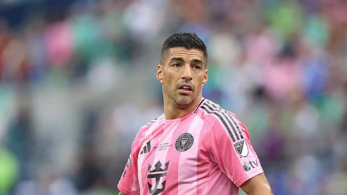 Tak Ada Luis Suarez di Skuad Uruguay – Satelit News